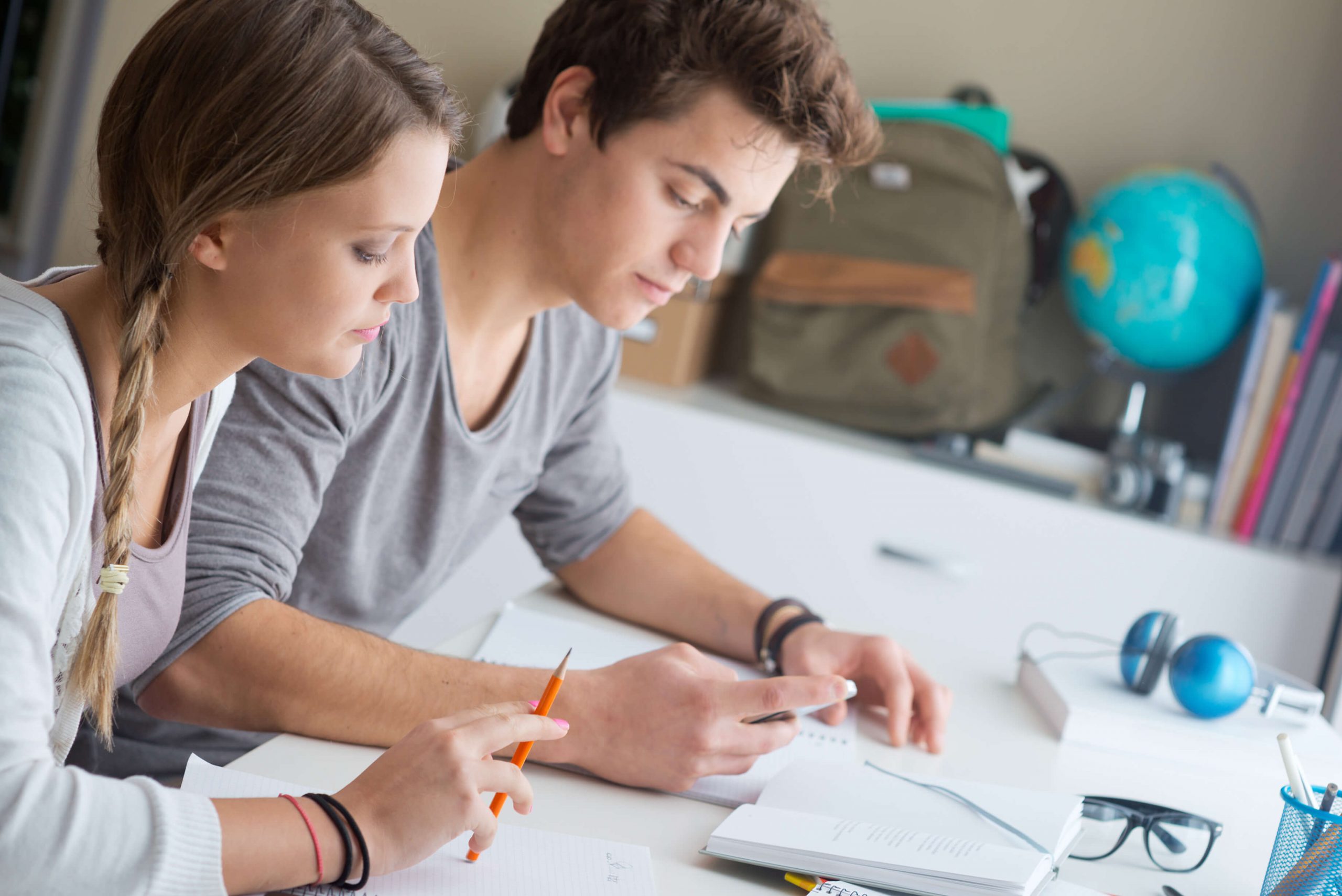 How to develop self management skills in students?